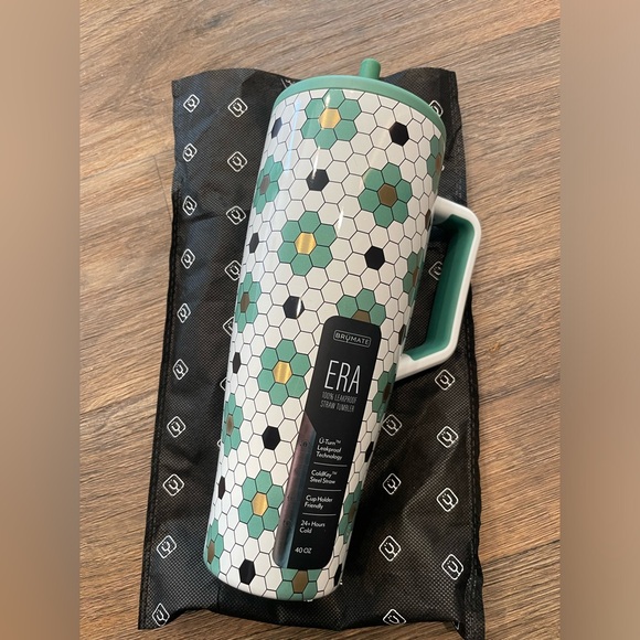 BRUMATE | Dining | Nwt Limited Edition Green Ground Brumate Era 4oz ...